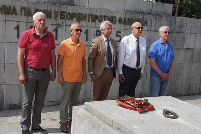 Dan borca obilježen u Trebinju: Delegacije SUBNORA i SP-a položile ...